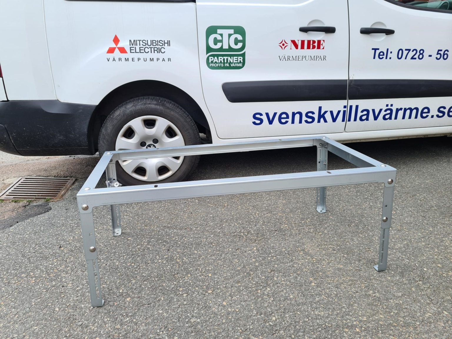 Mitsubishi Markstativ luft/vatten Max 420 mm (extra djup 550 mm ...